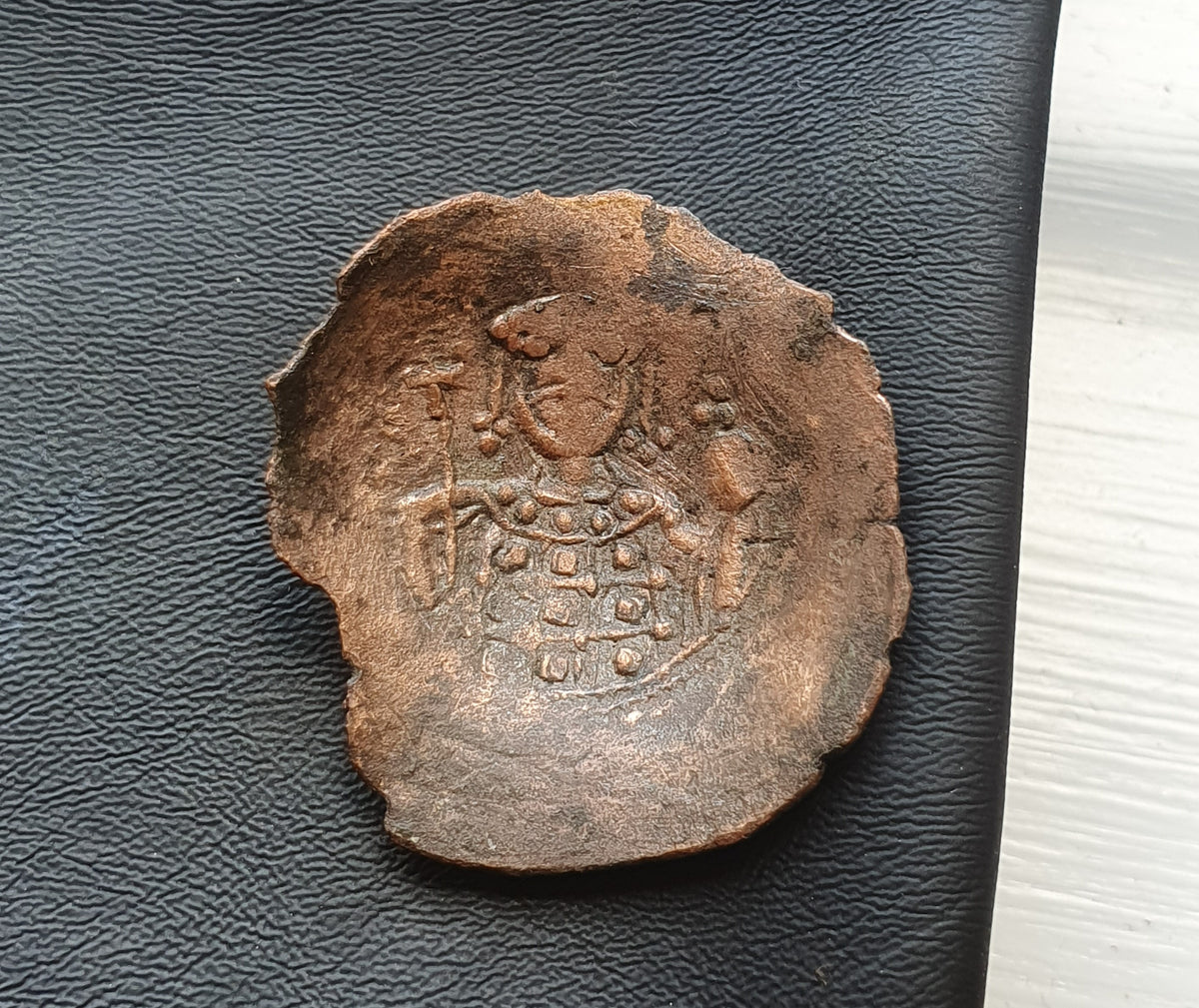 #L828# Byzantine copper Trachy coin of John II from 1118-1143 AD ...