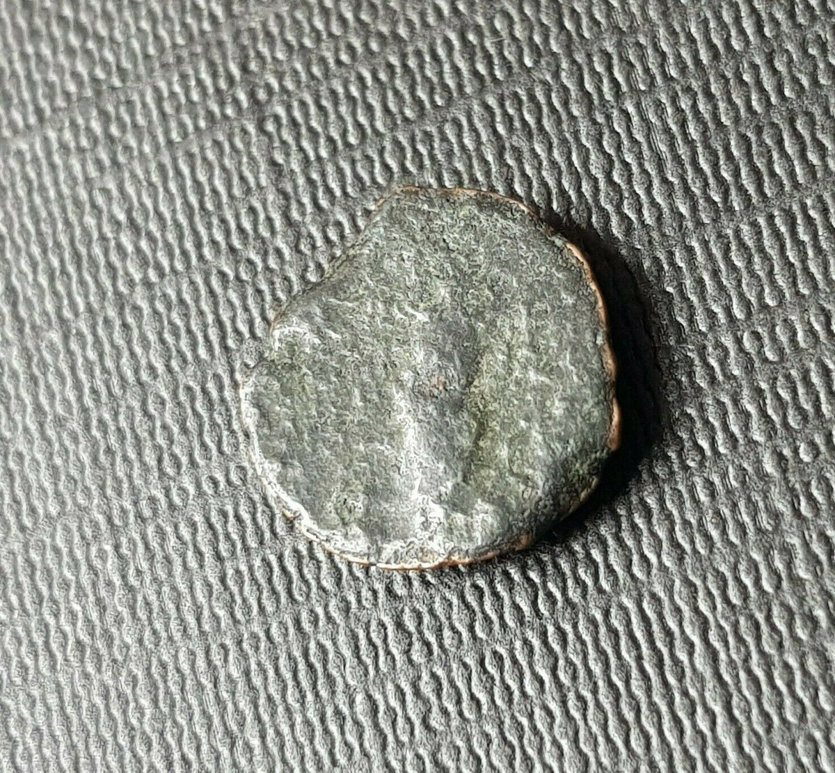 #f374# Greek Ptolemaic coin of Queen Cleopatra VII, 51-30 BC – CCcoins ...