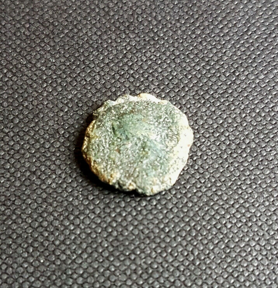 #e668# Greek bronze ae13 coin from Seleucid King Antiochus IV, 175-164 ...